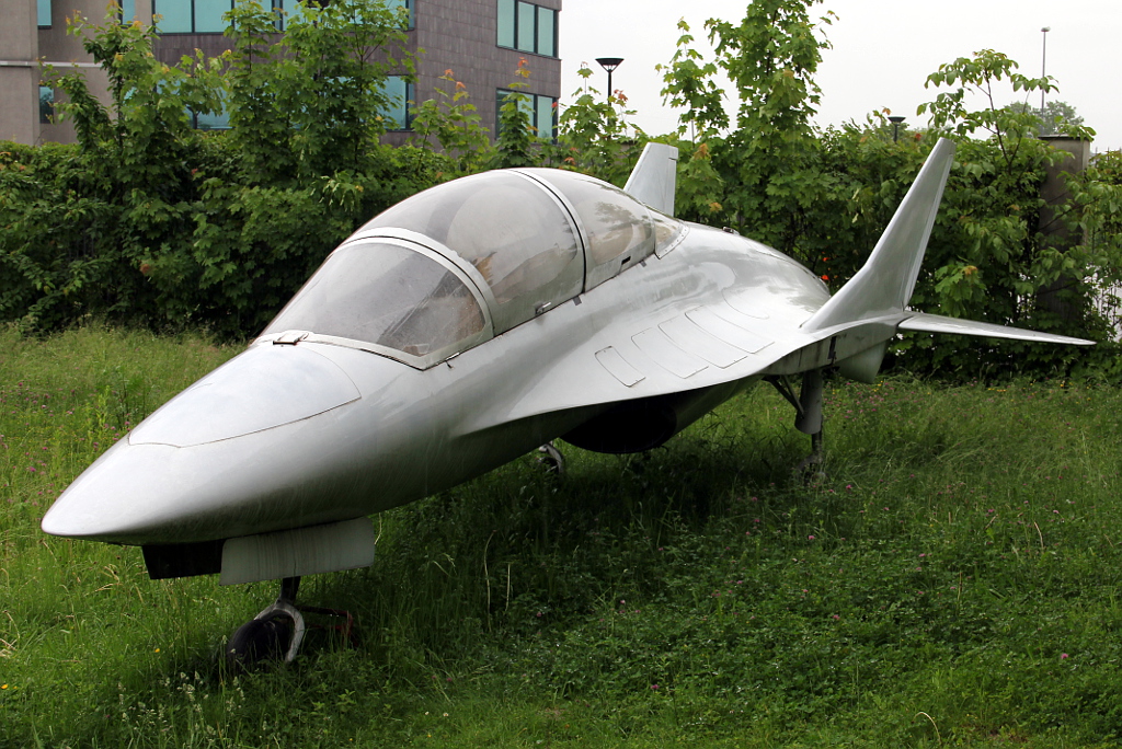 ZRPSL EM-10 Bielik - Aviation Photos | Global Plane Spotter