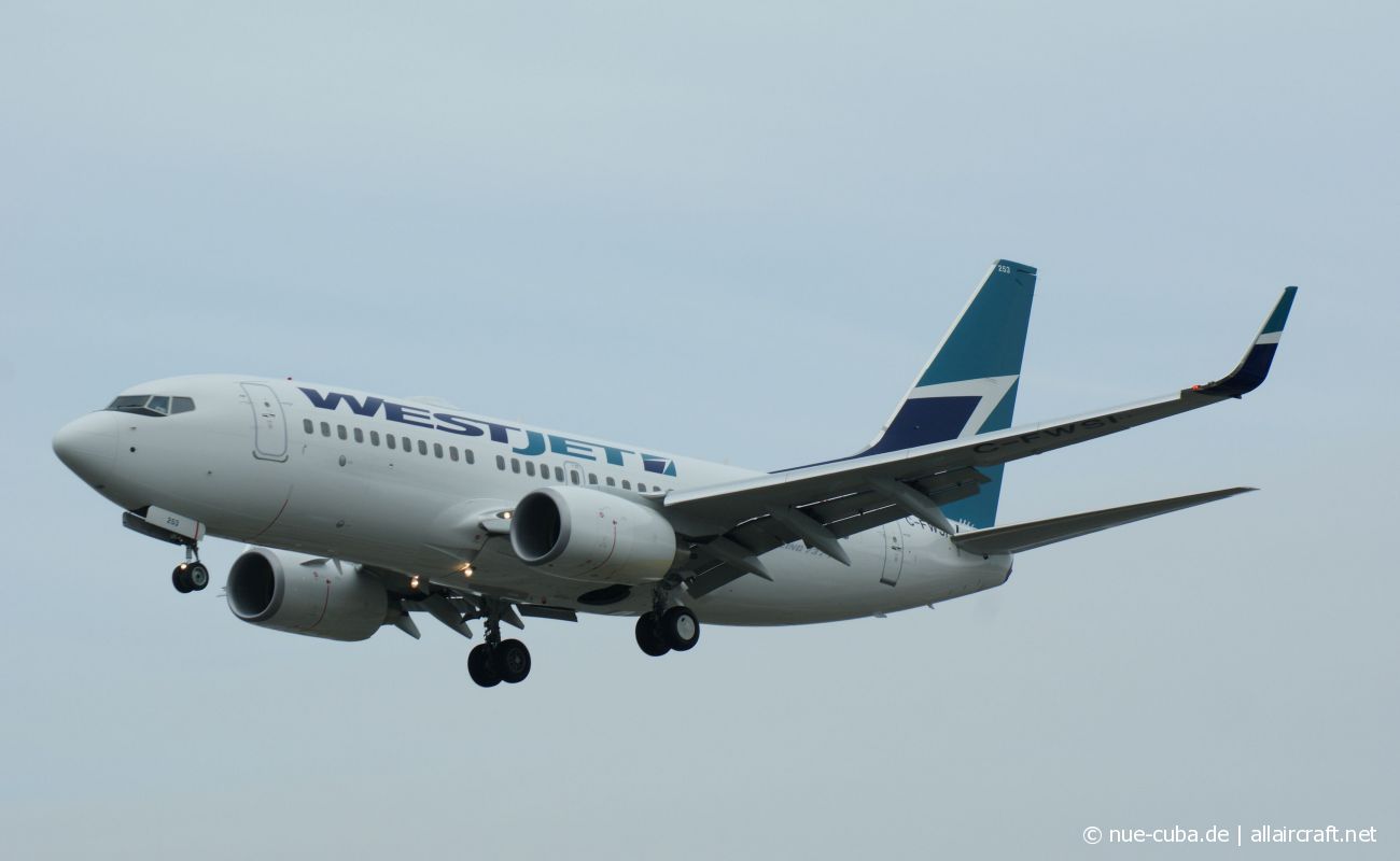 C-FWSI (36691) 2009 Boeing 737-7CT(WL) - Aviation Photos | Global Plane ...